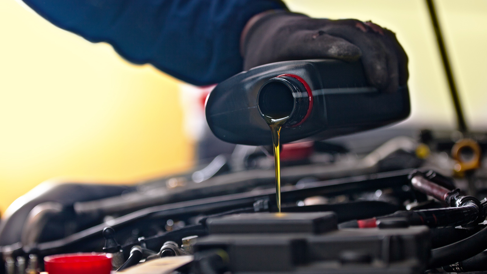 Los 5 mejores tipos de aceite de motor para tu auto