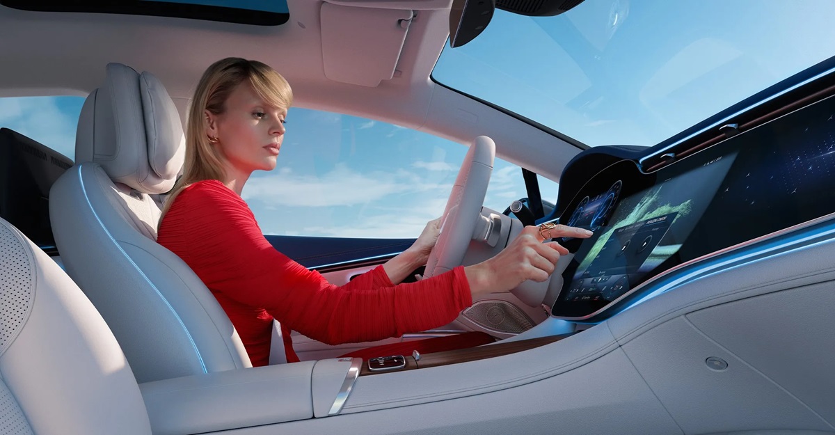 Los Autos con los Sistemas de Info-entretenimiento Más Avanzados del 2025